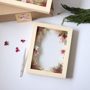 Custom Pressed Flower Photo Frame: Wooden Autumn Florals (9x7 Inches ...
