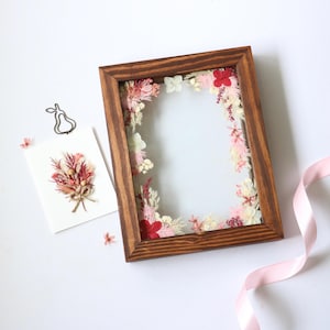 Redgifts - Etsy