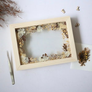 Custom Pressed Flower Photo Frame: Wooden Autumn Florals (9x7 Inches ...