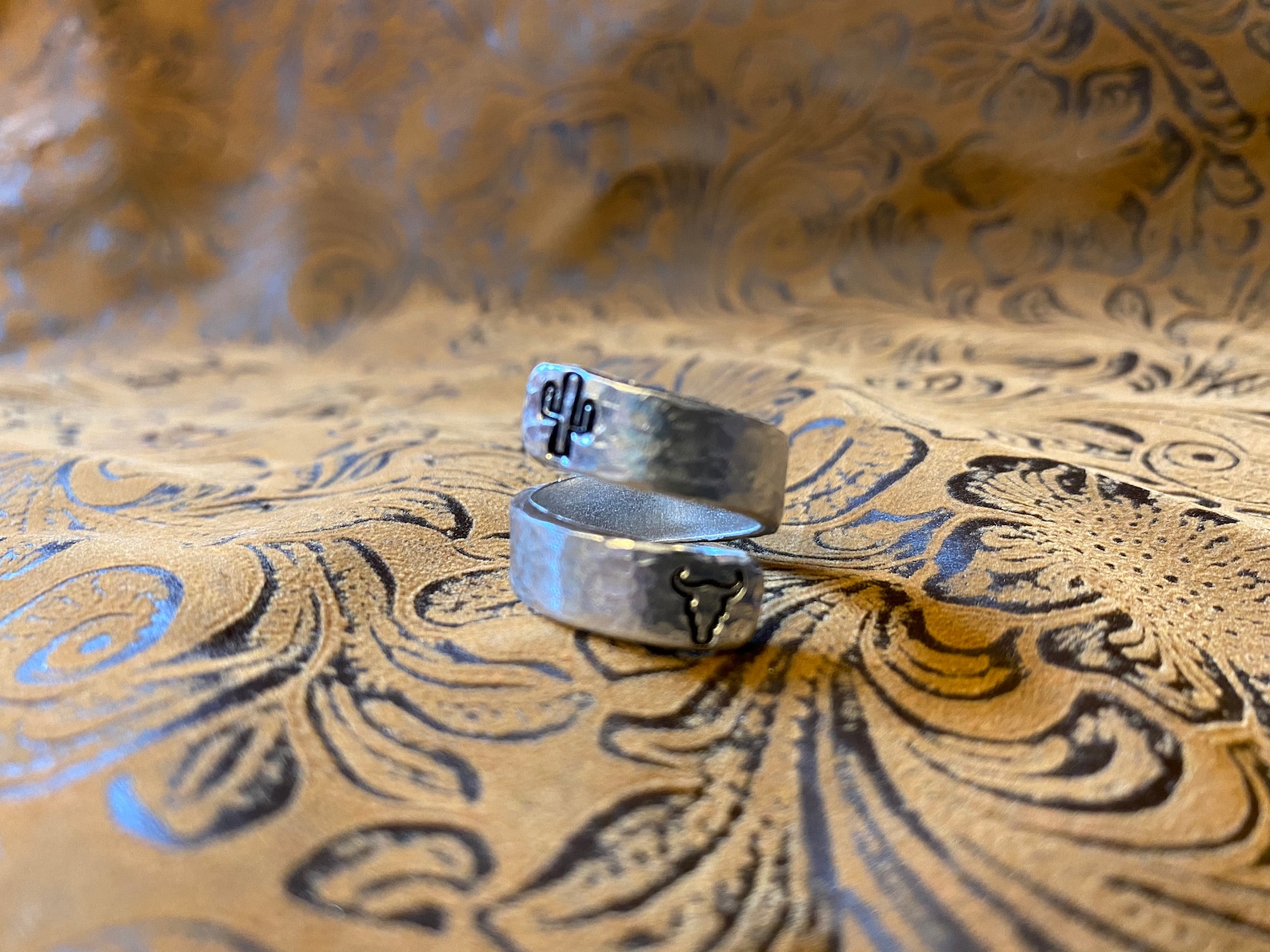Customizable Textured Wrap Ring - Etsy