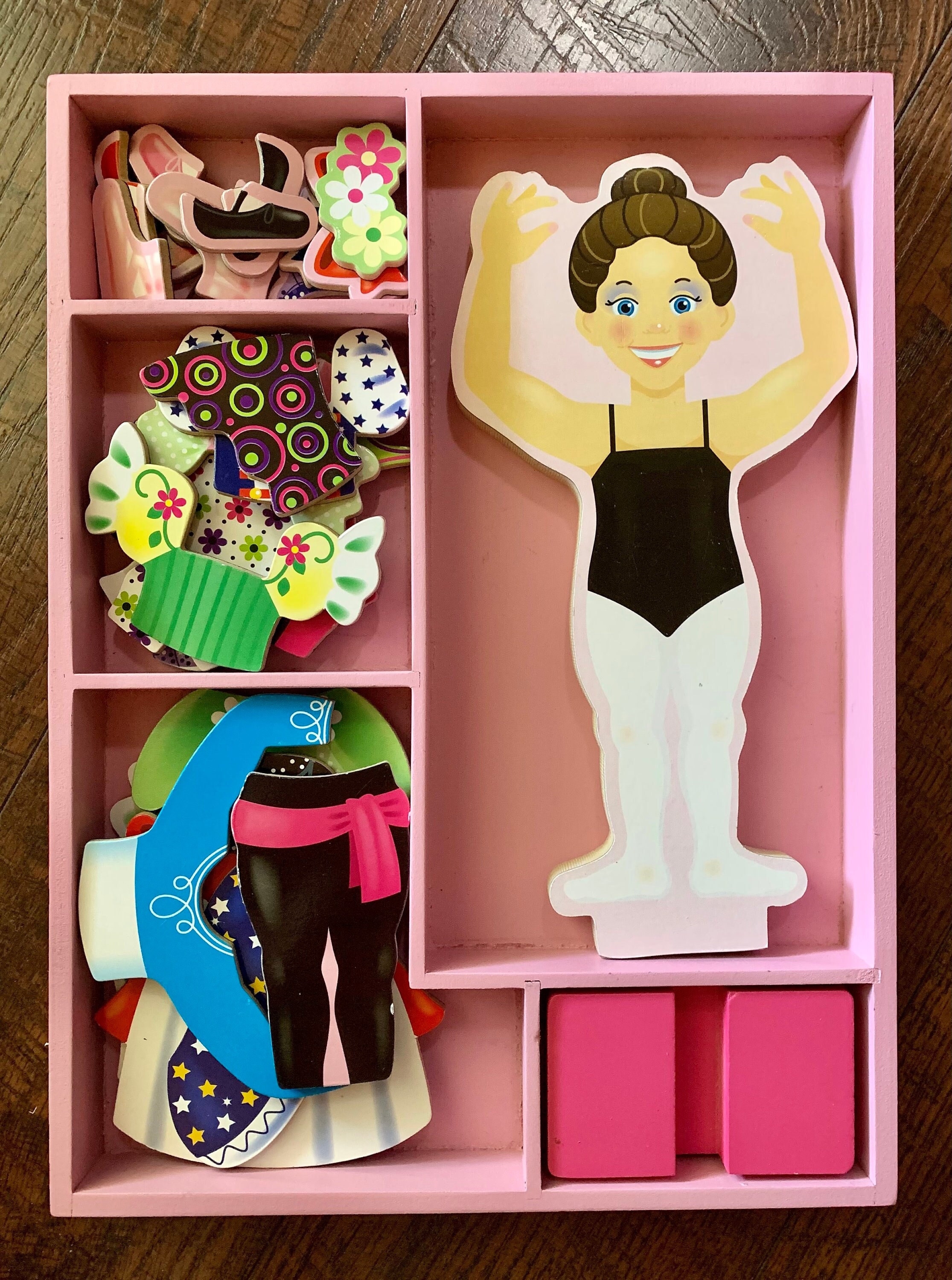 Wooden Magnetic Dolls