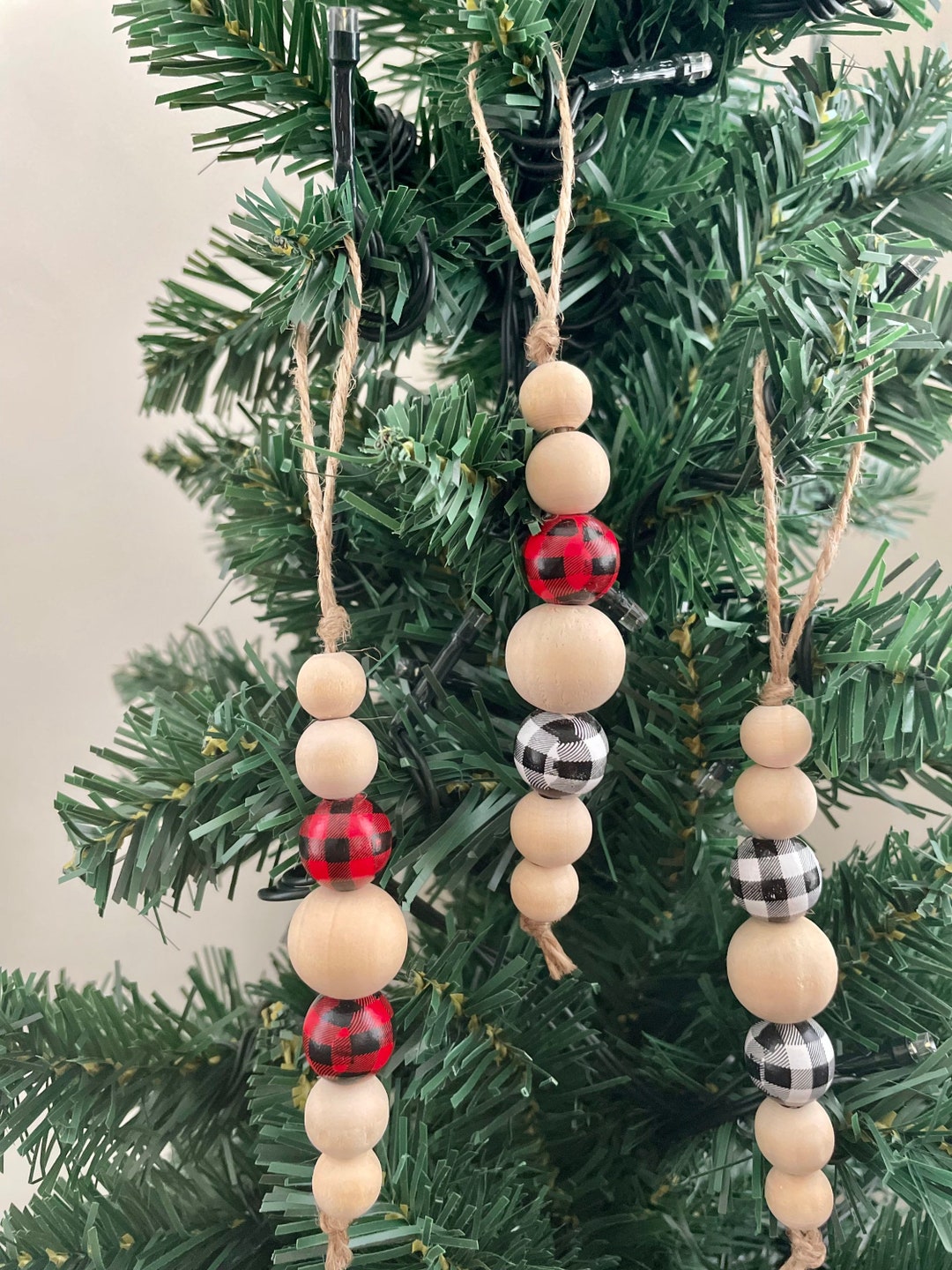 Buffalo Plaid Red White and Black Plaid Wooden Beaded - Etsy