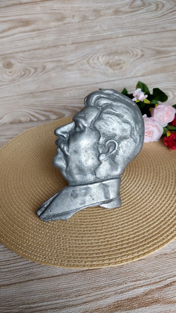 Vintage metal bas-relief of Stalin. Profile of Joseph Stalin. | Etsy