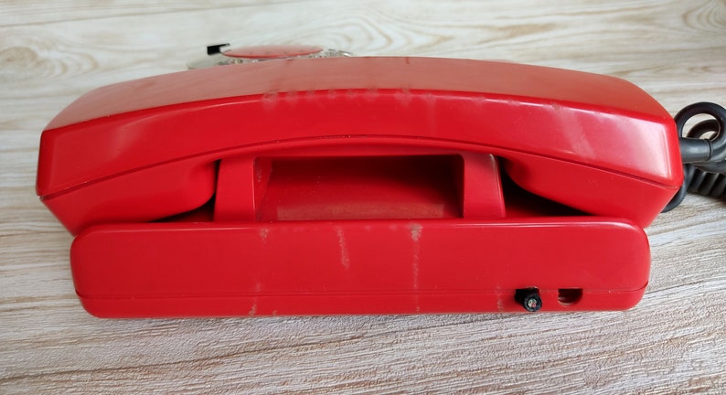 Old Rotary Dial Telephone Vintage Red Phone Retro Telephone Red Desktop ...