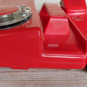 Old Rotary Dial Telephone Vintage Red Phone Retro Telephone Red Desktop ...