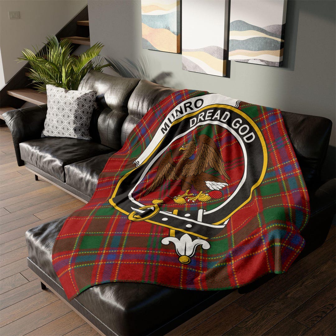 Munro Scottish Clan Crest Tartan Soft Minky Blanket, Cozy Heritage ...