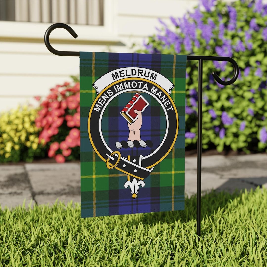 Meldrum Clan Crest Garden Flag, Tartan Background Garden Decoration ...