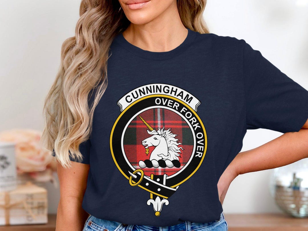 Cunningham Clan Crest Tartan T-shirt, Scottish Clan Cunningham Crest ...