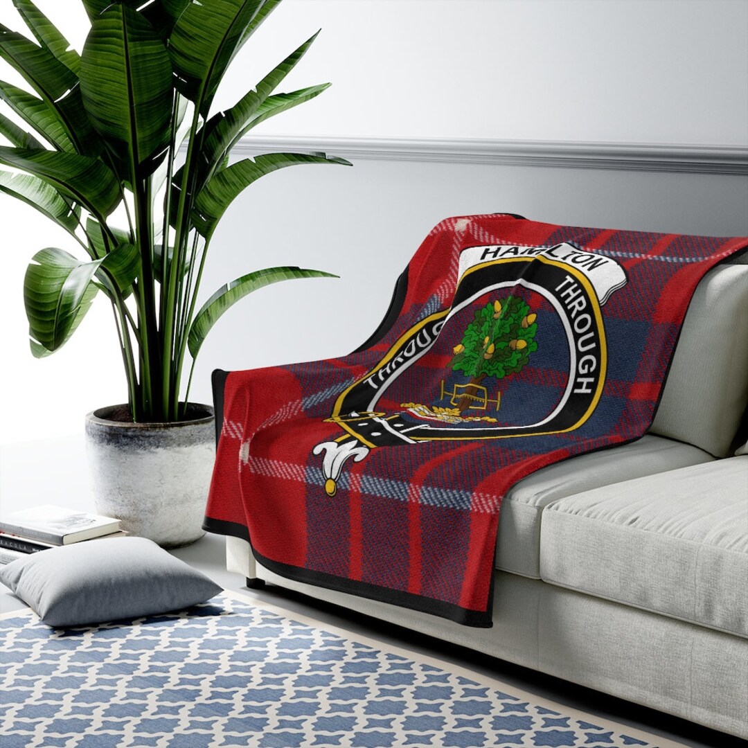 Clan Hamilton Scottish Tartan Crest Blanket, Scottish Clan Gift, Soft ...