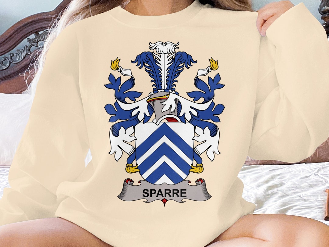 Heritage Crest Polish Surname Sparre T-shirt, Graphic Family Emblem ...