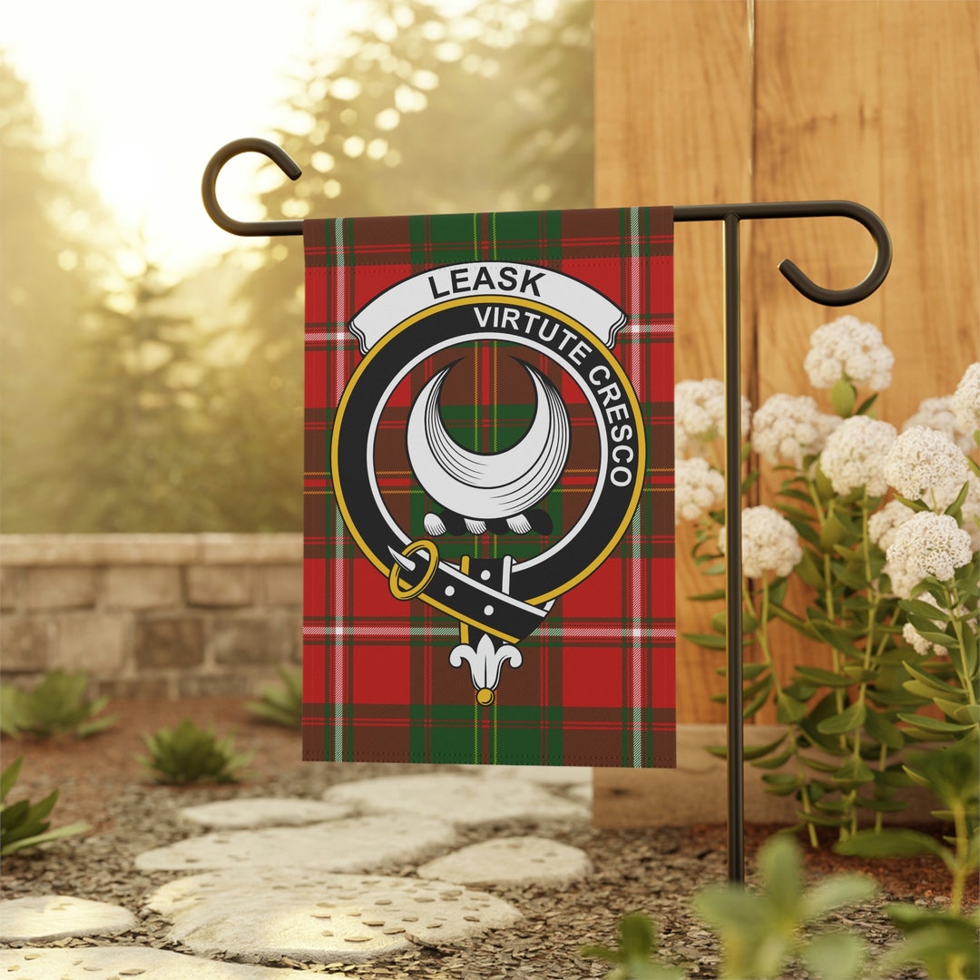 Leask Clan Scottish Tartan Garden Banner, Leask Family Crest Scotland ...
