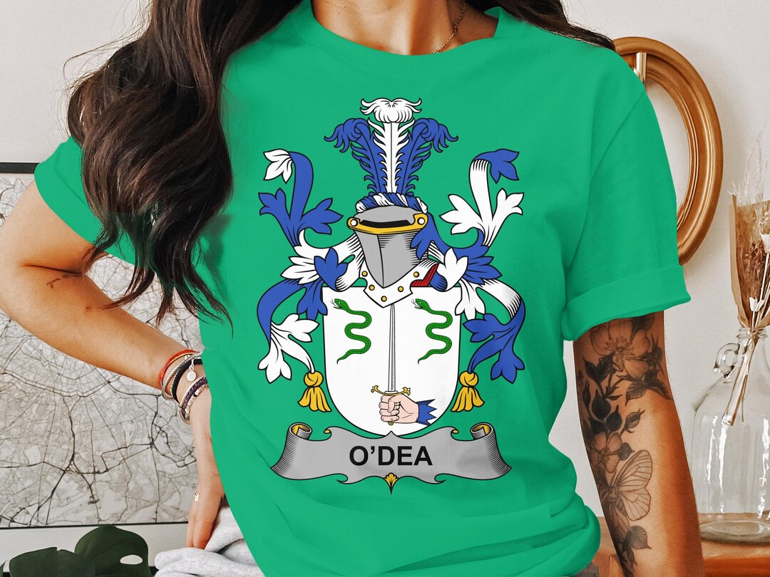 Personalized Irish Surname O'dea Crest T-shirt, St Patrick's Day ...