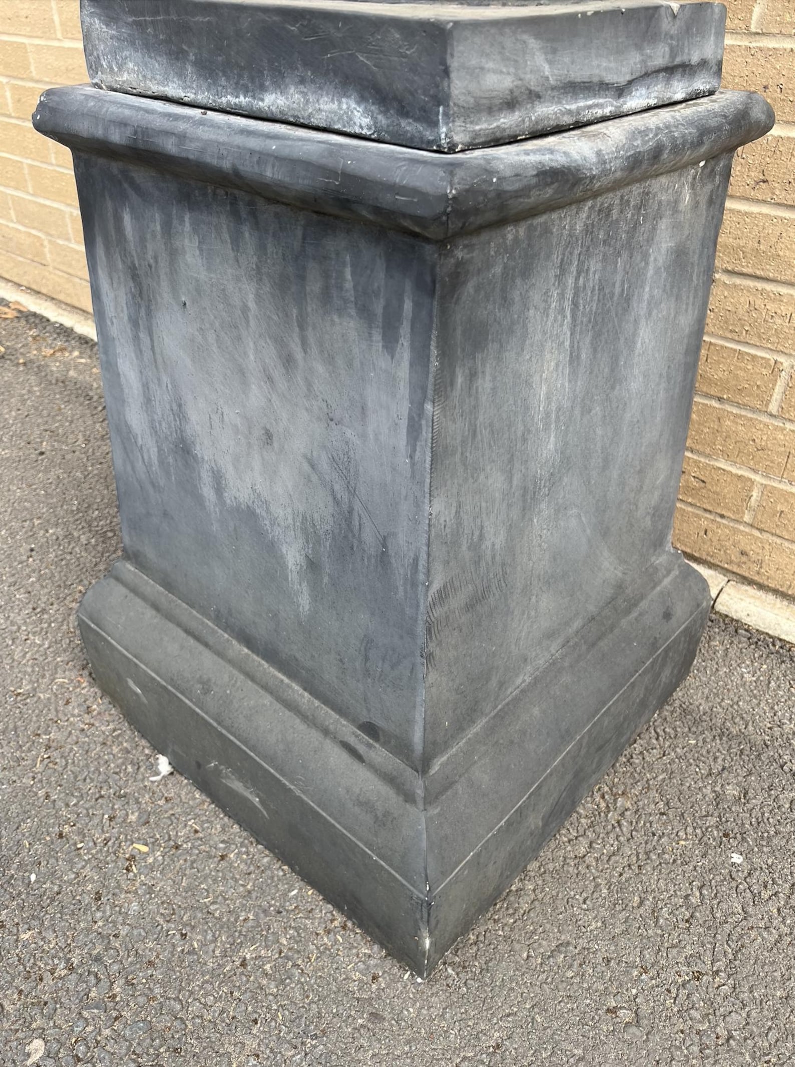 Grey Urn and Plinth Antique Grey Stone Painted Urns Resin Fibreglass ...