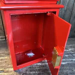 Royal Mail Wall ER Postbox Letter Box Queen Elizabeth Tribute Post Box ...