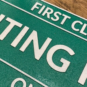 First Class Waiting Room Green Cast Iron Wall Plaque Man Cave Gift Wall ...