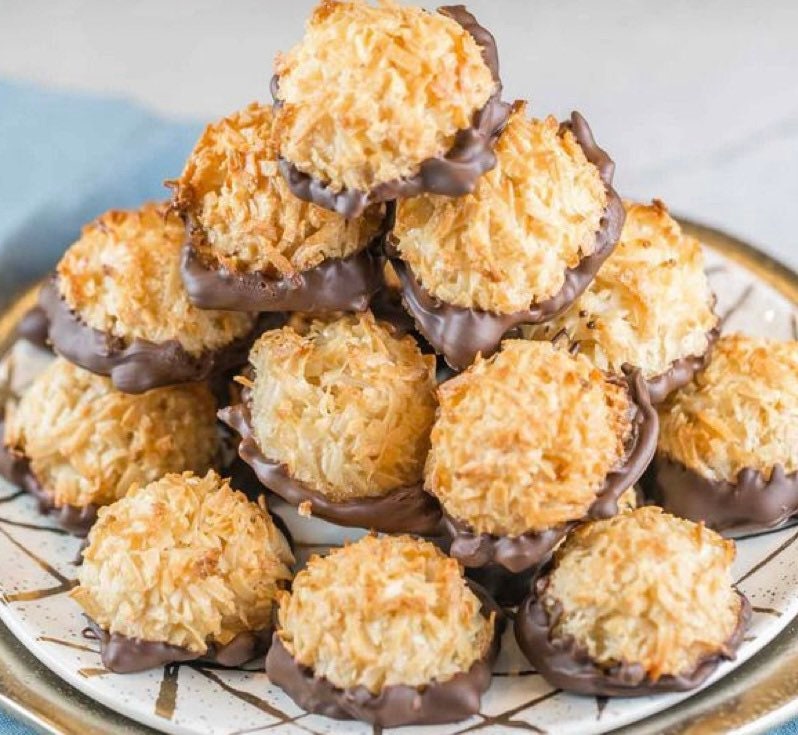 Coconut Macaroons -1 Pound - Etsy
