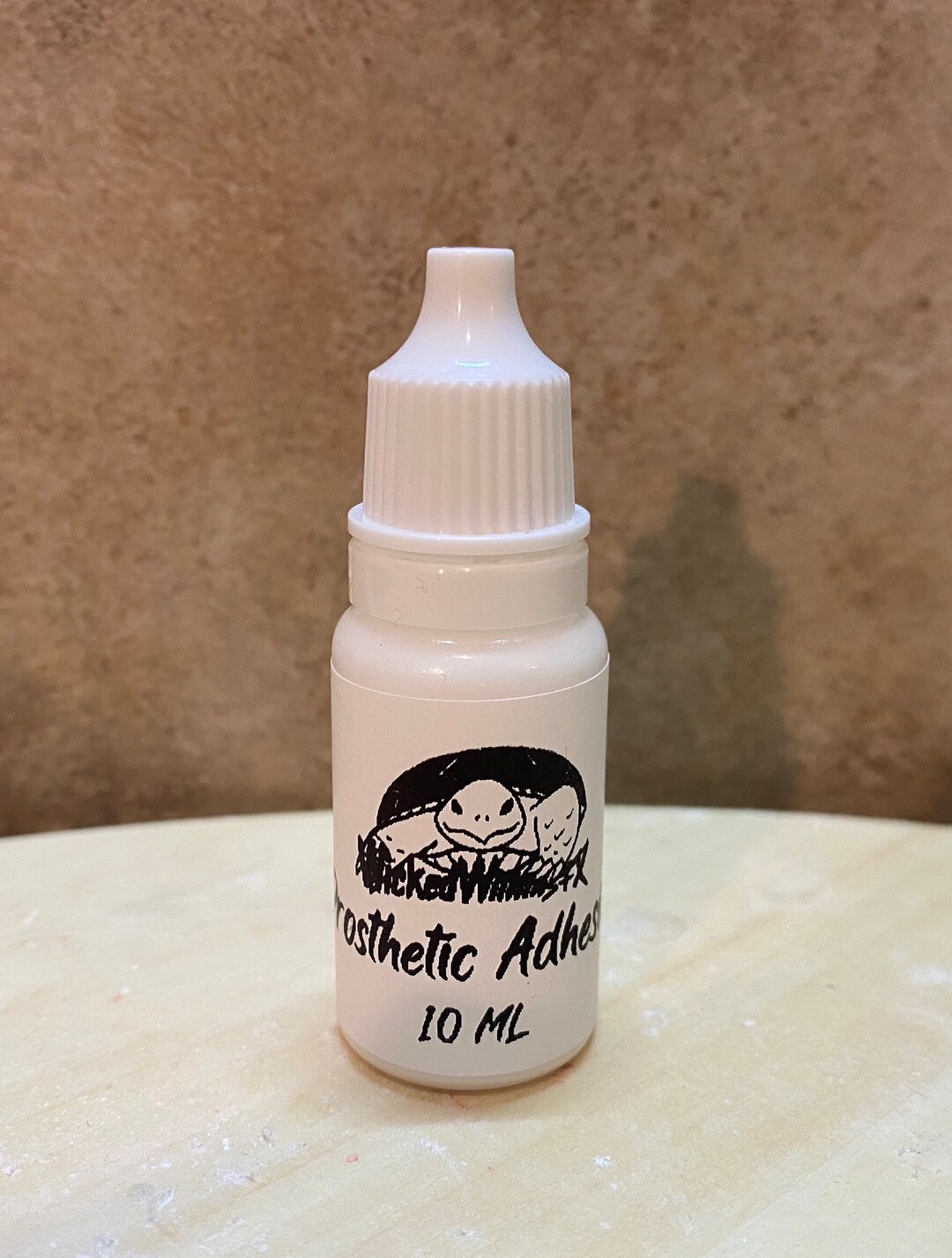 Prosthetic Adhesive for Special Effects Makeup | 10 ML | Water Based ...