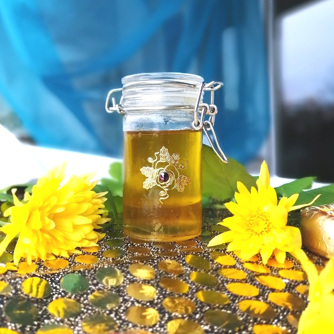 Cinquefoil Power Money Oil: Grow Your Happiness, Abundance and Strengthen Solar Plexus - Etsy UK