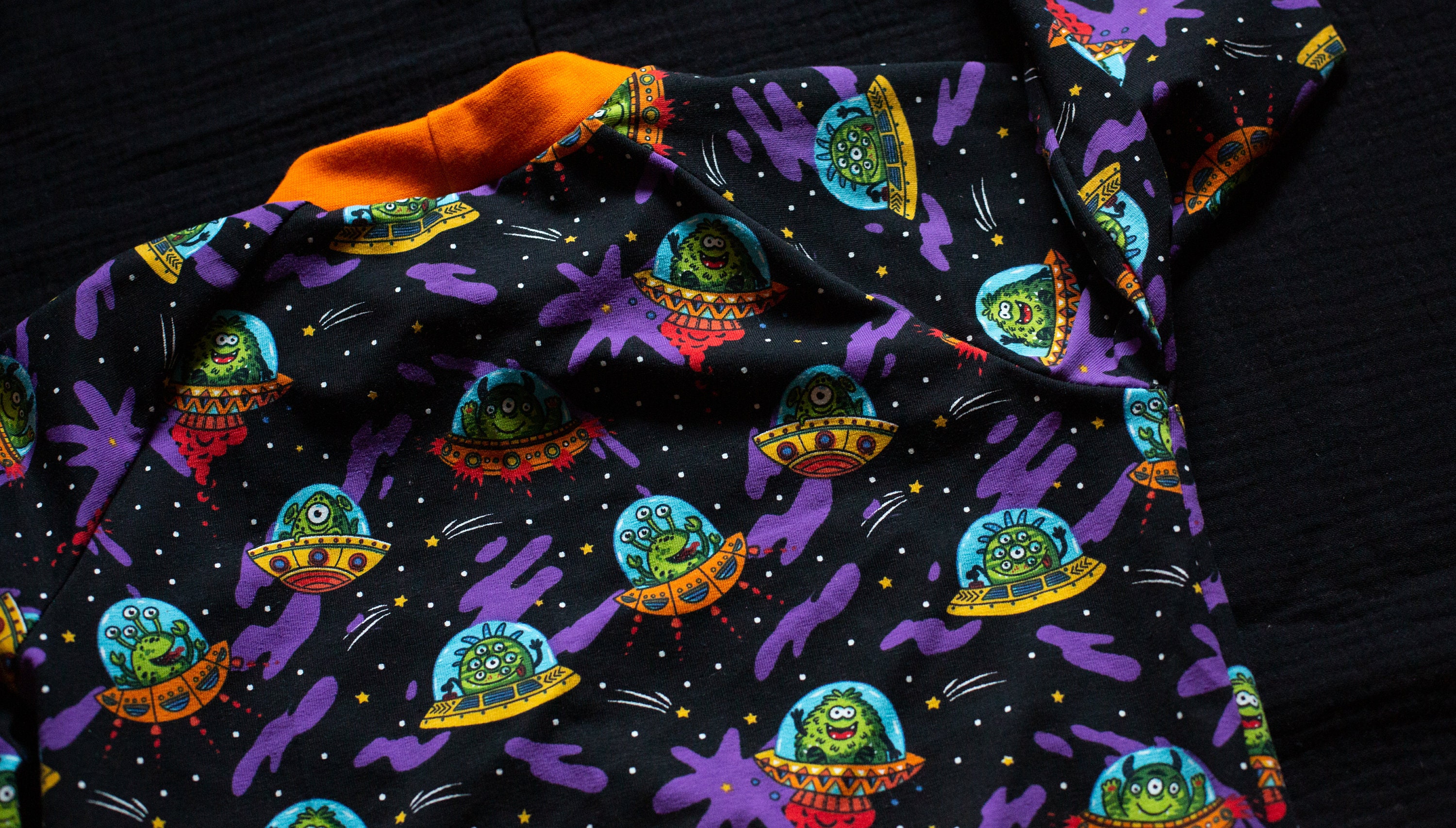 Sweatshirt - Alien UFO - Size EU 104 - Etsy UK