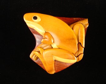 Beautifully Hand Crafted 3 Dimensional Intarsia Wood Art FROG | Etsy