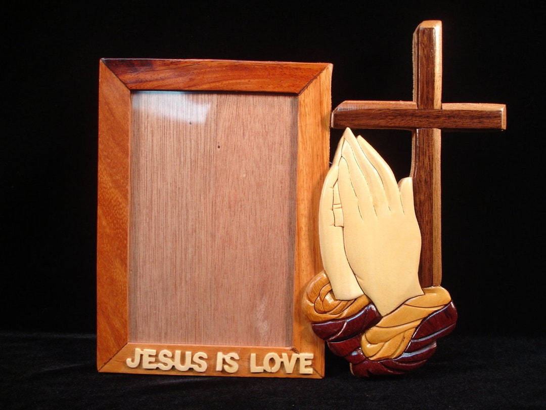 Beautifully Hand Crafted 3 Dimensional Intarsia Wood Art PRAYING HANDS ...