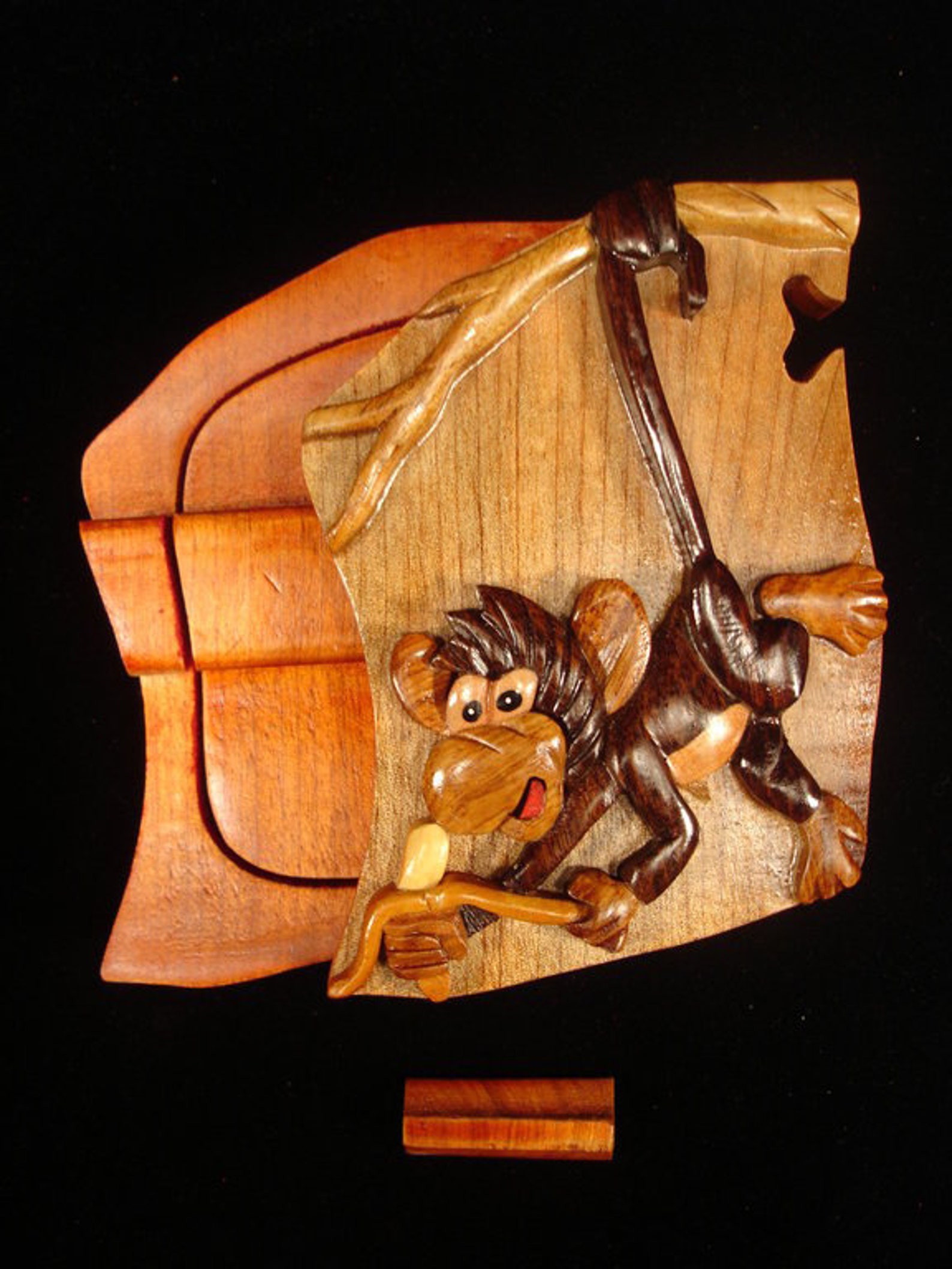Beautifully Hand Crafted 3 Dimensional Intarsia Wood Art MONKEY Puzzle ...