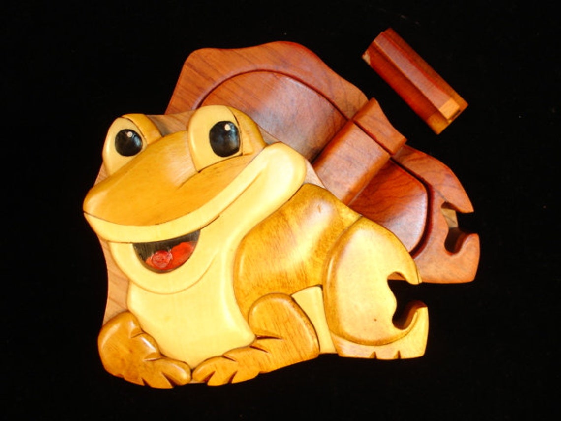 Beautifully Hand Crafted 3 Dimensional Intarsia Wood Art FROG - Etsy