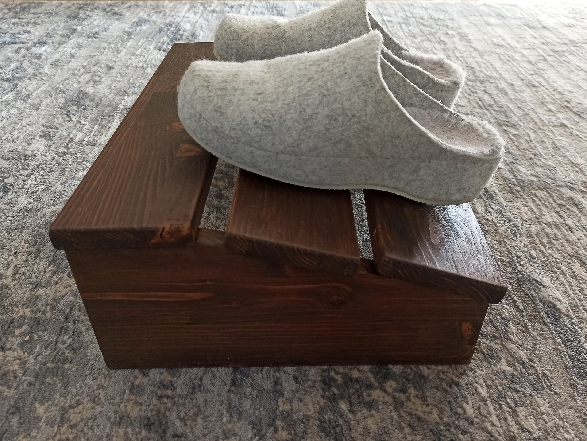 Ergonomic Solid Wood Footrest Under Desk /pressure Relief Foot Stool ...