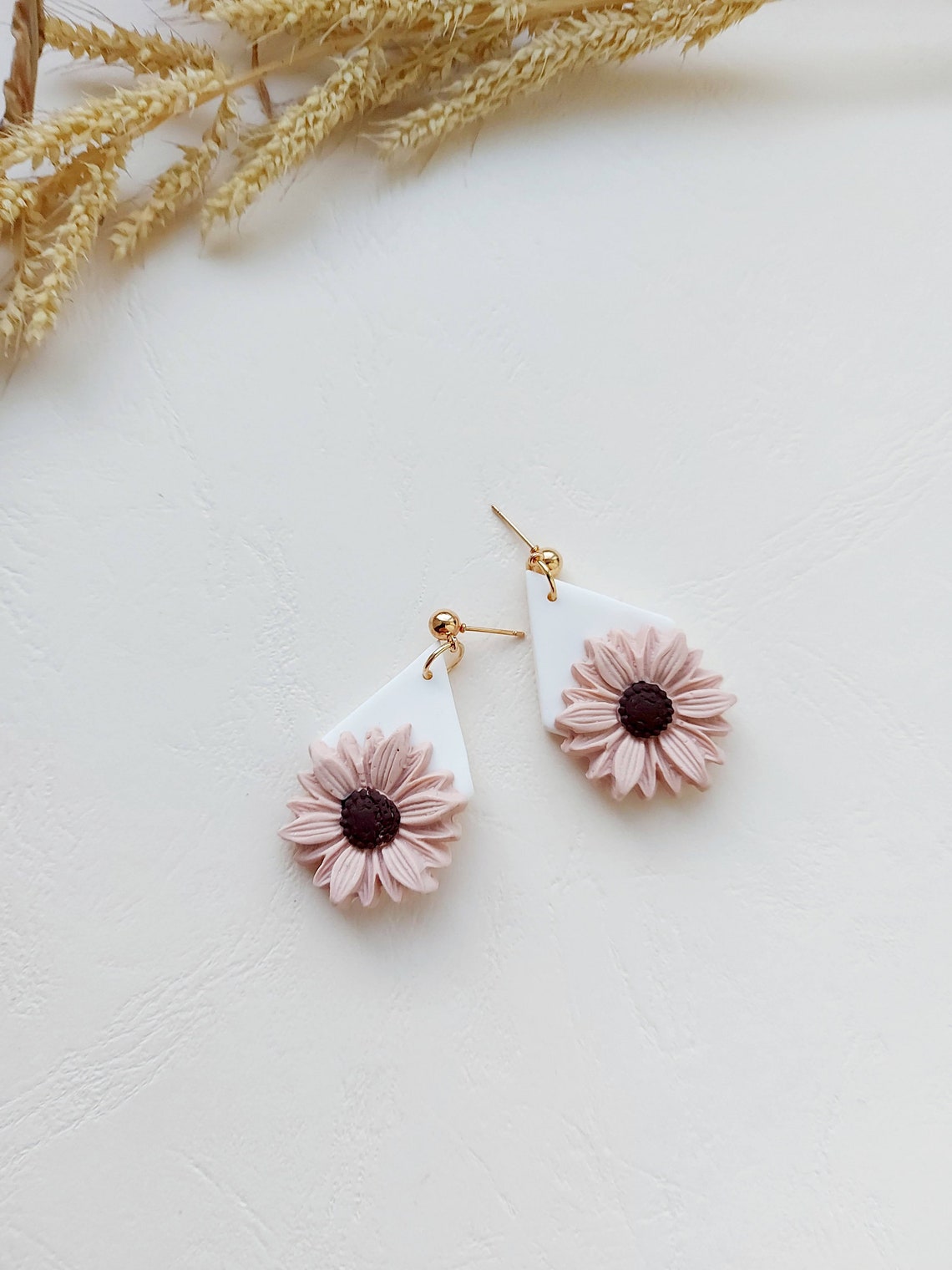 Daisy Earrings/ Flower Earrings/ Floral Earrings/ Daisy - Etsy