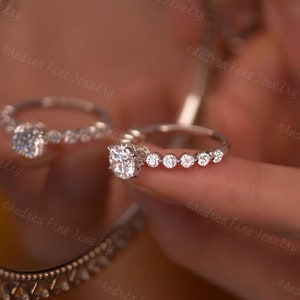 Minimalist Diamond Ring, Unique Minimal Band Ring, Diamond Band ...