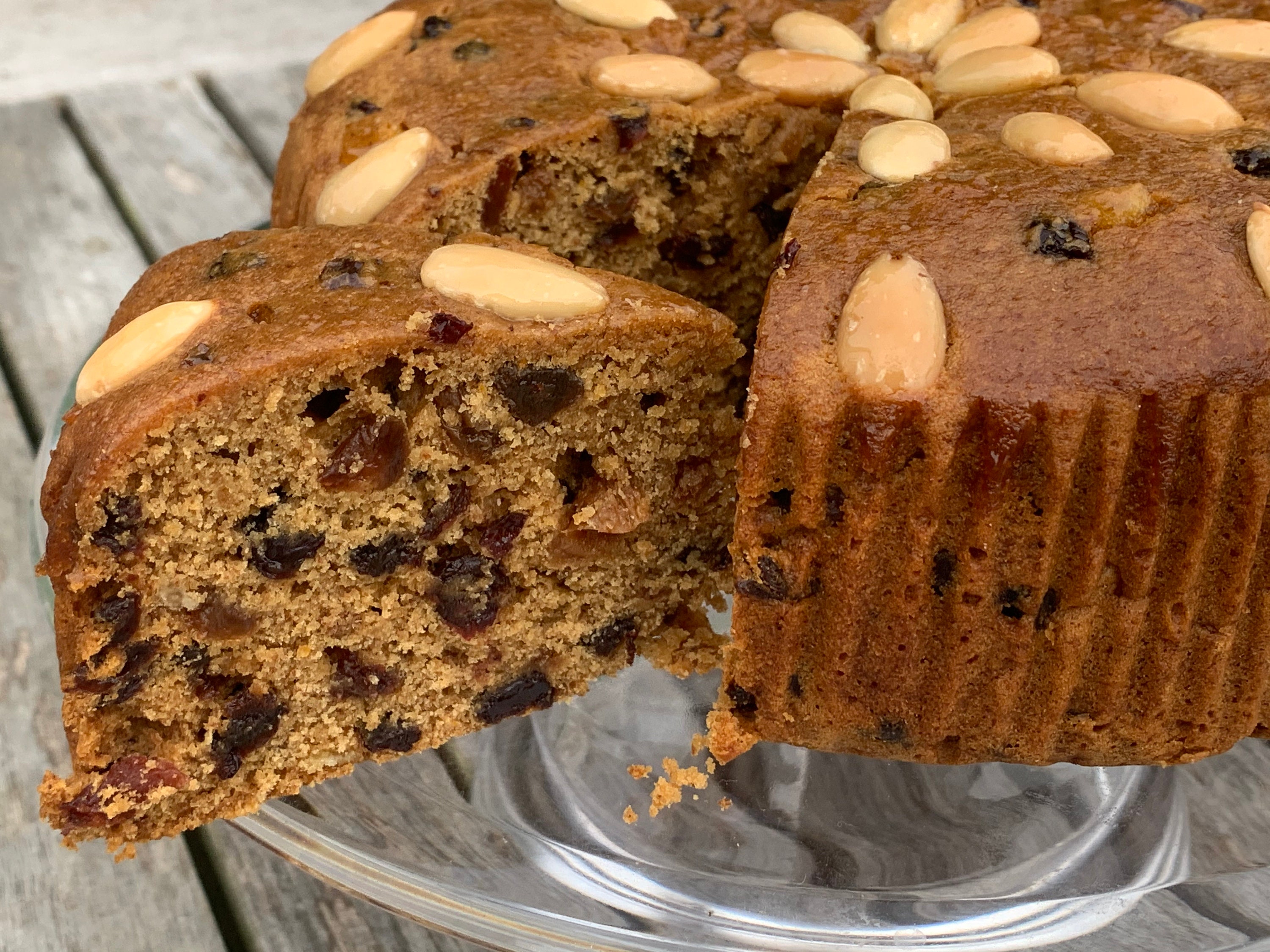 Whole VEGAN DUNDEE CAKE traditional Scottish fruit cake | Etsy