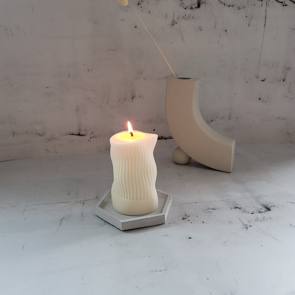 Irregular Stripe Design/scented Object Candle/wavy Candle/soy - Etsy