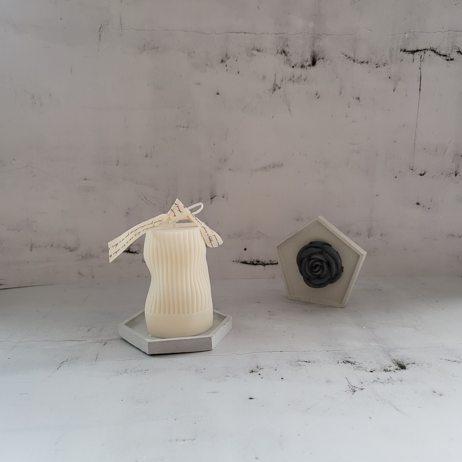 Irregular Stripe Design/scented Object Candle/wavy Candle/soy | Etsy