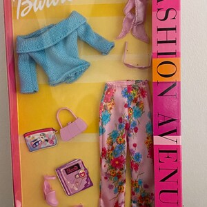 Vintage Barbie Fashion Avenue 2002 Top Pants Accessories 25702 NIB - Etsy