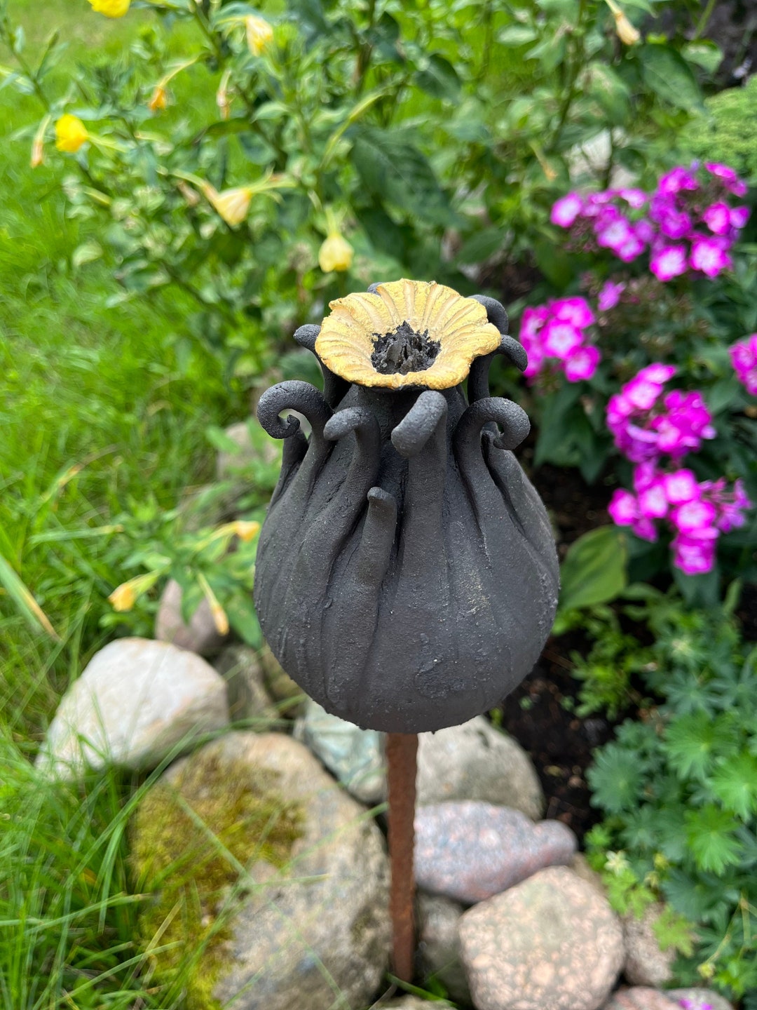 Flower Bud Made of Ceramic, Size. L Bed Plug Bud Garden Stakes Flower ...