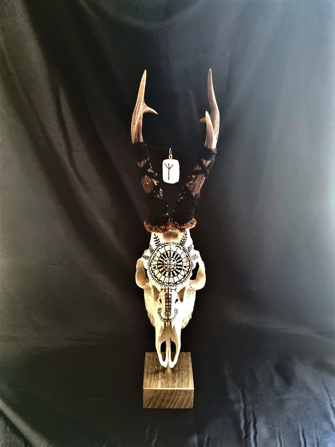 Real Roe Deer Skull Hand Painted Traditional Old Slavic Pagan Symbols ...