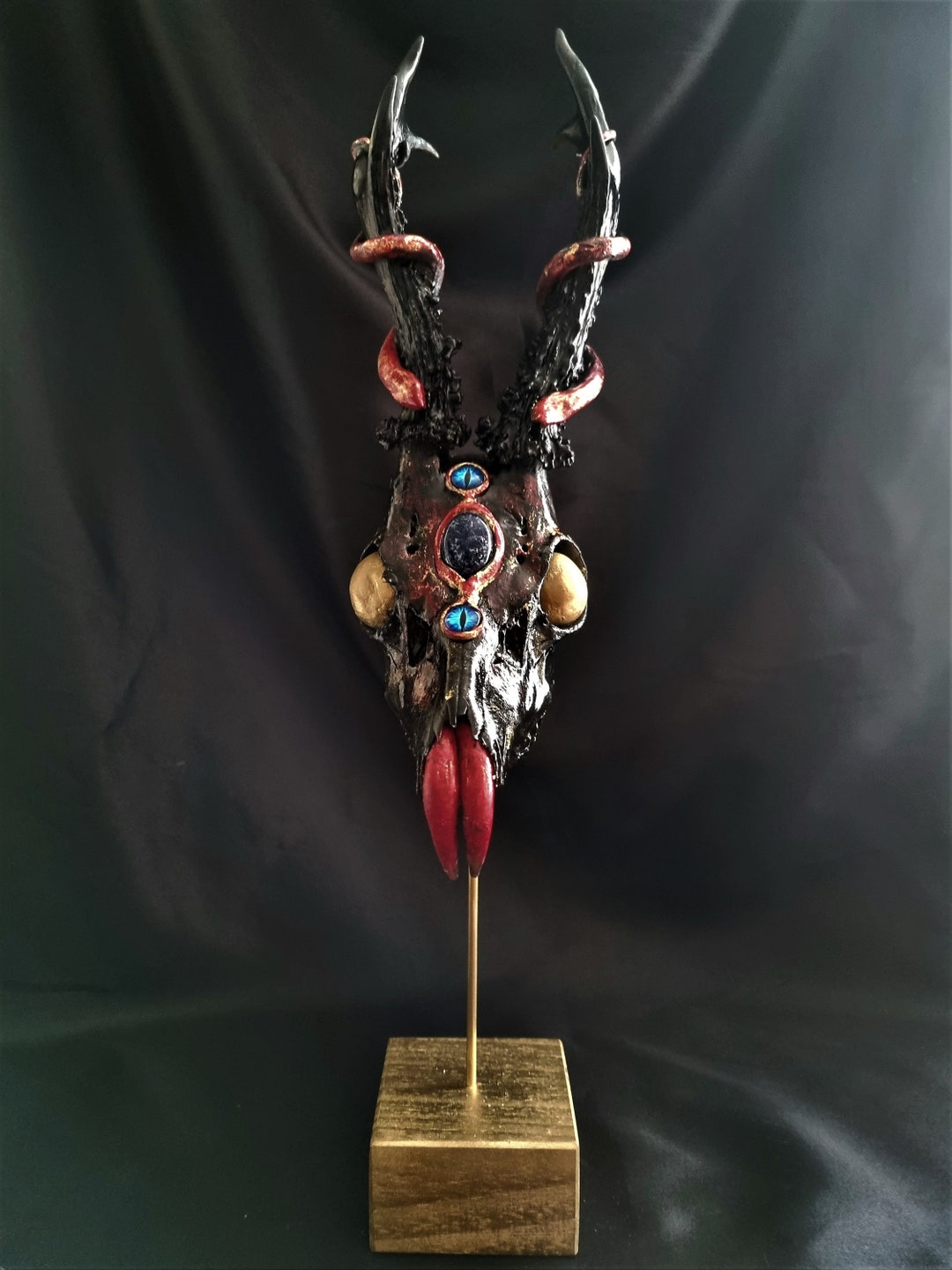 Real Roe Deer Skull Cosmic Entity Magical Creature - Etsy