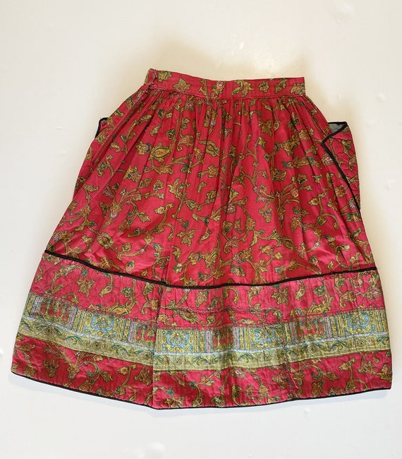 Provencal skirt 1960, red printed cotton, hand sewn i… - Gem