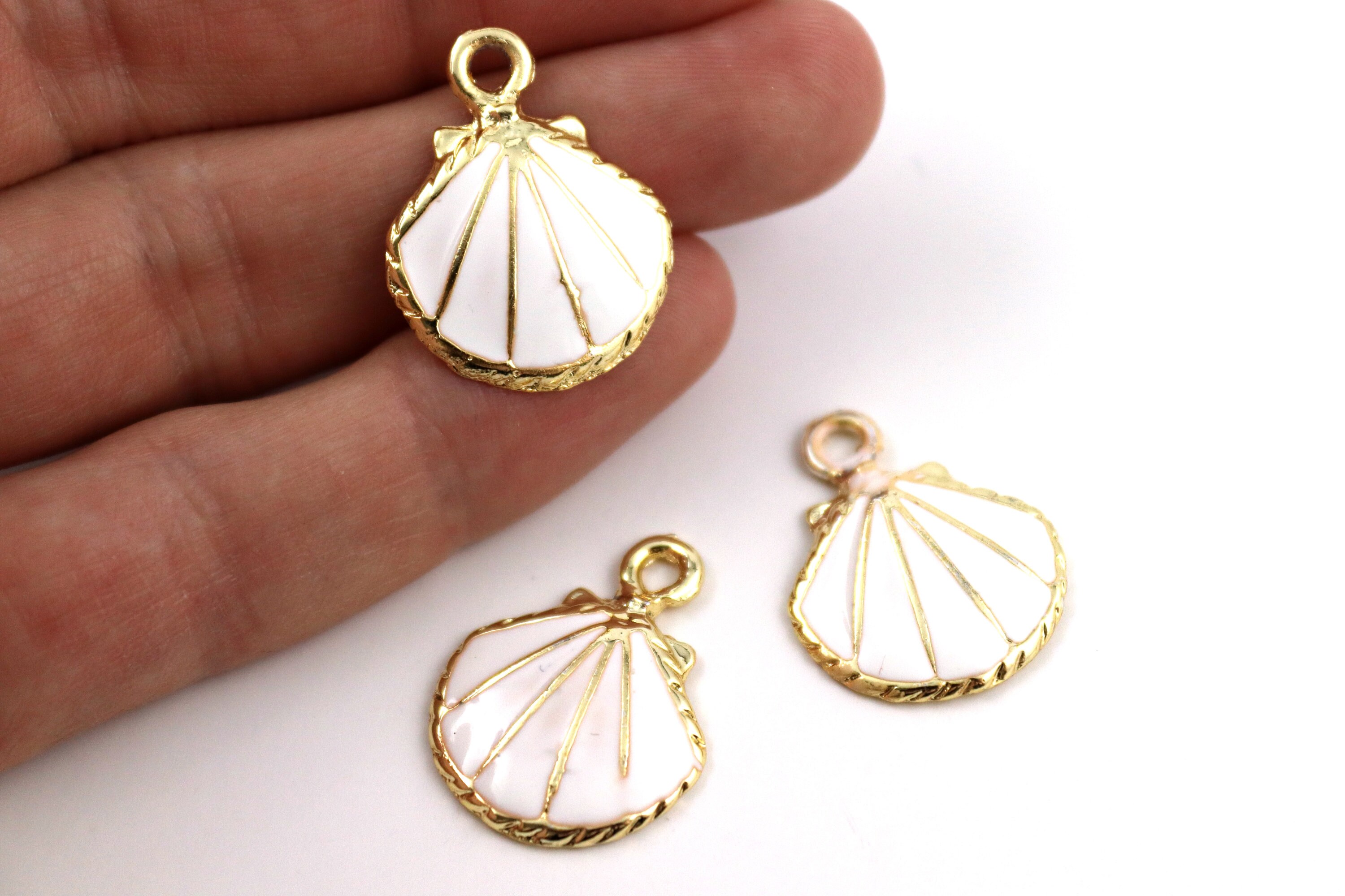 20x25 Mm 24k Shiny Gold Plated Sea Shell Charms, Sea Shell Pendant, Sea ...
