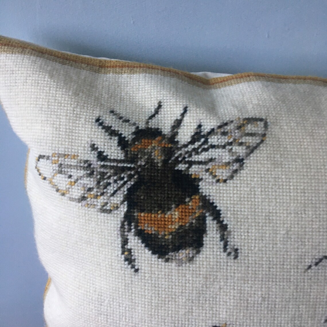 Busy Bees Needlepoint Chart - Etsy