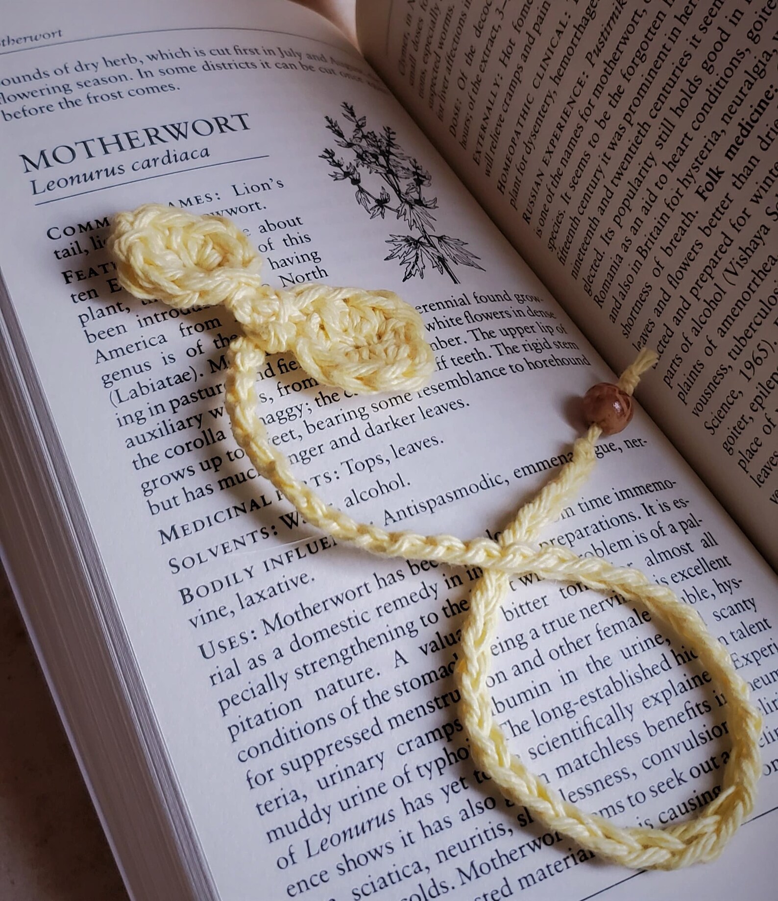 Handcrafted Crotchet Leaf Bud Bookmark Cotton Bookmark - Etsy