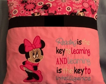 Minnie Reading Pillow - Etsy