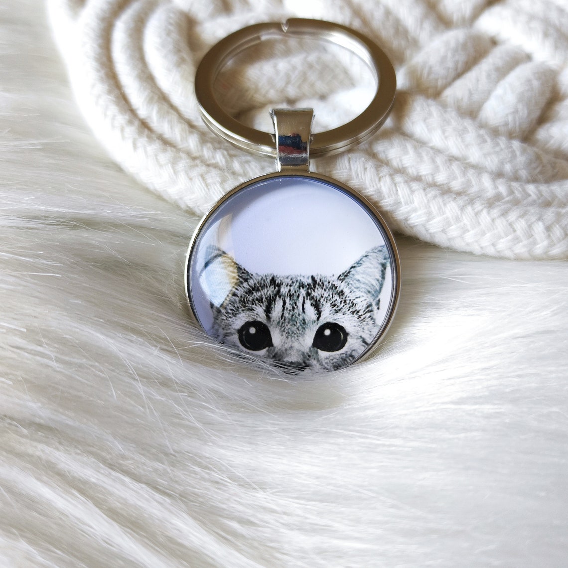 Cute Grey Cat Keychain, Cat Lovers Keyholder, Gift for Cat Moms, Hiding ...