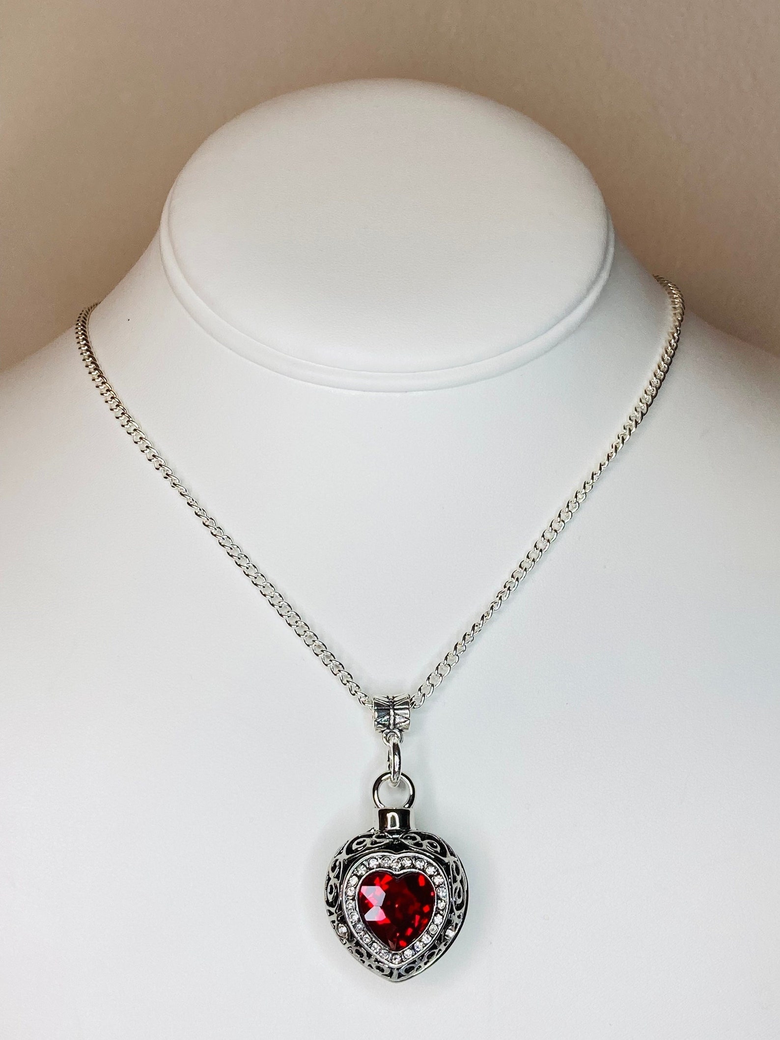 Red Heart Rhinestone Locket Necklace / Red Heart Rhinestone / | Etsy