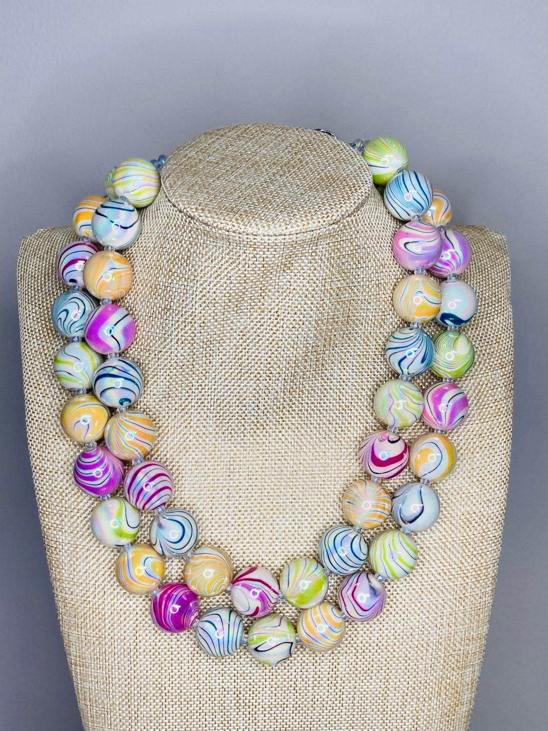 Marbled Chunky Beaded Necklace / Big Swirly Beads / Fashion Statement ...
