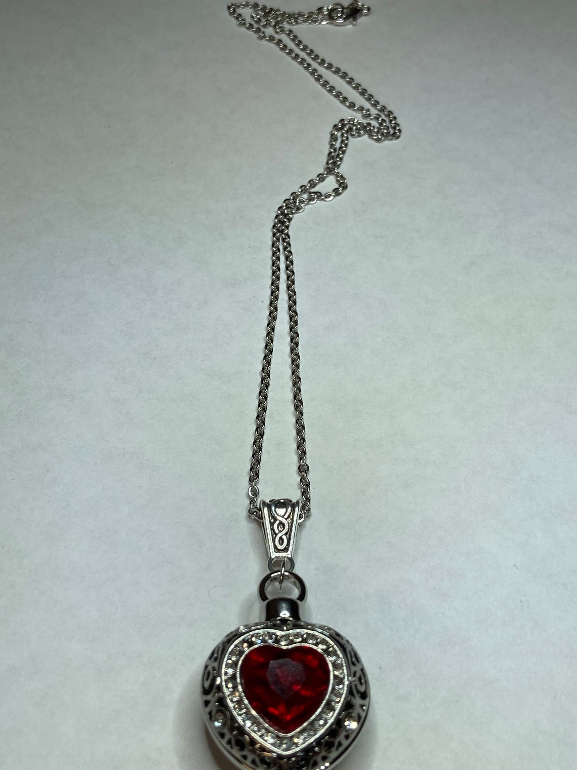 Red Heart Rhinestone Locket Necklace / Red Heart Rhinestone / | Etsy