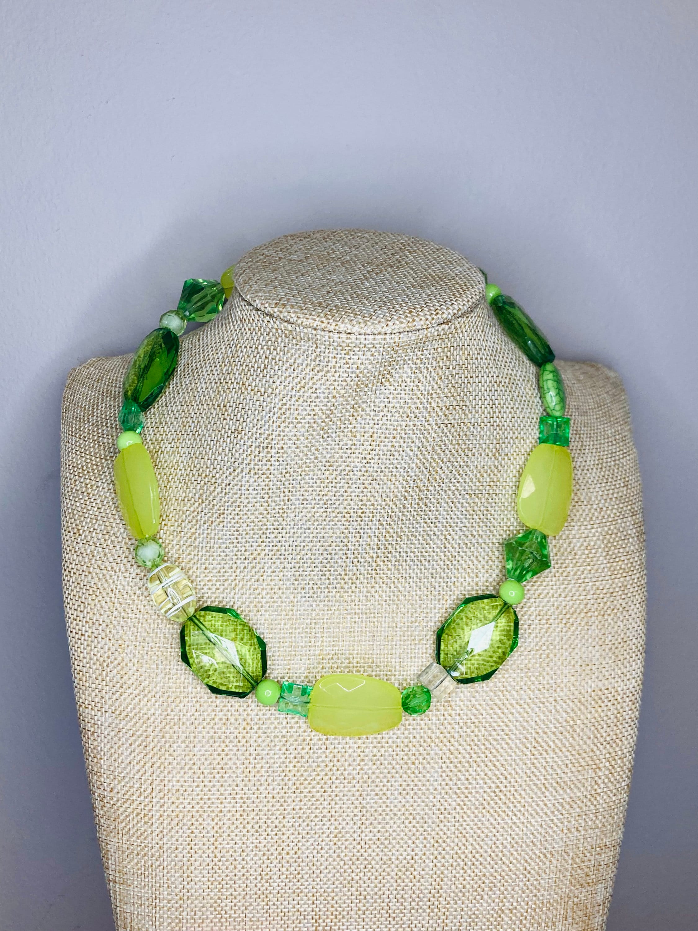 Chunky Green Necklace for Her / Green Statement Necklace / Big - Etsy