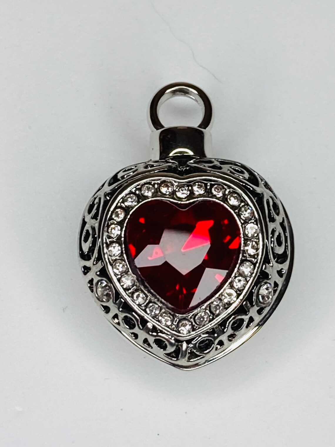Red Heart Rhinestone Locket Necklace / Red Heart Rhinestone / - Etsy