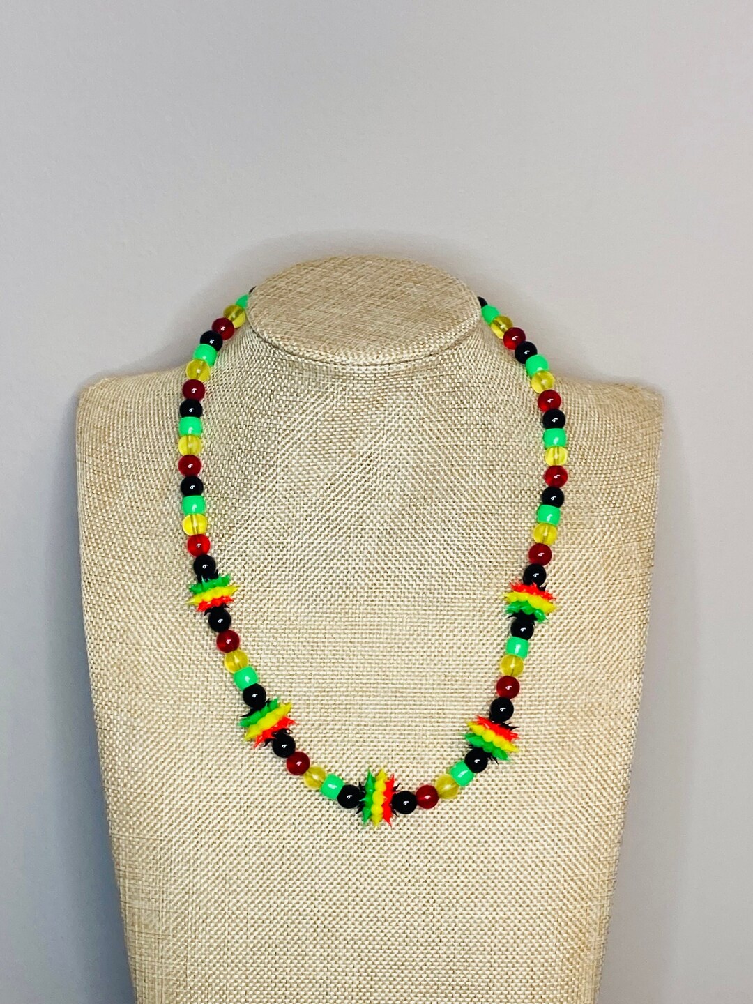 Reggae Beaded Necklace / Jamaican Colors / Yellow Red Black Green - Etsy