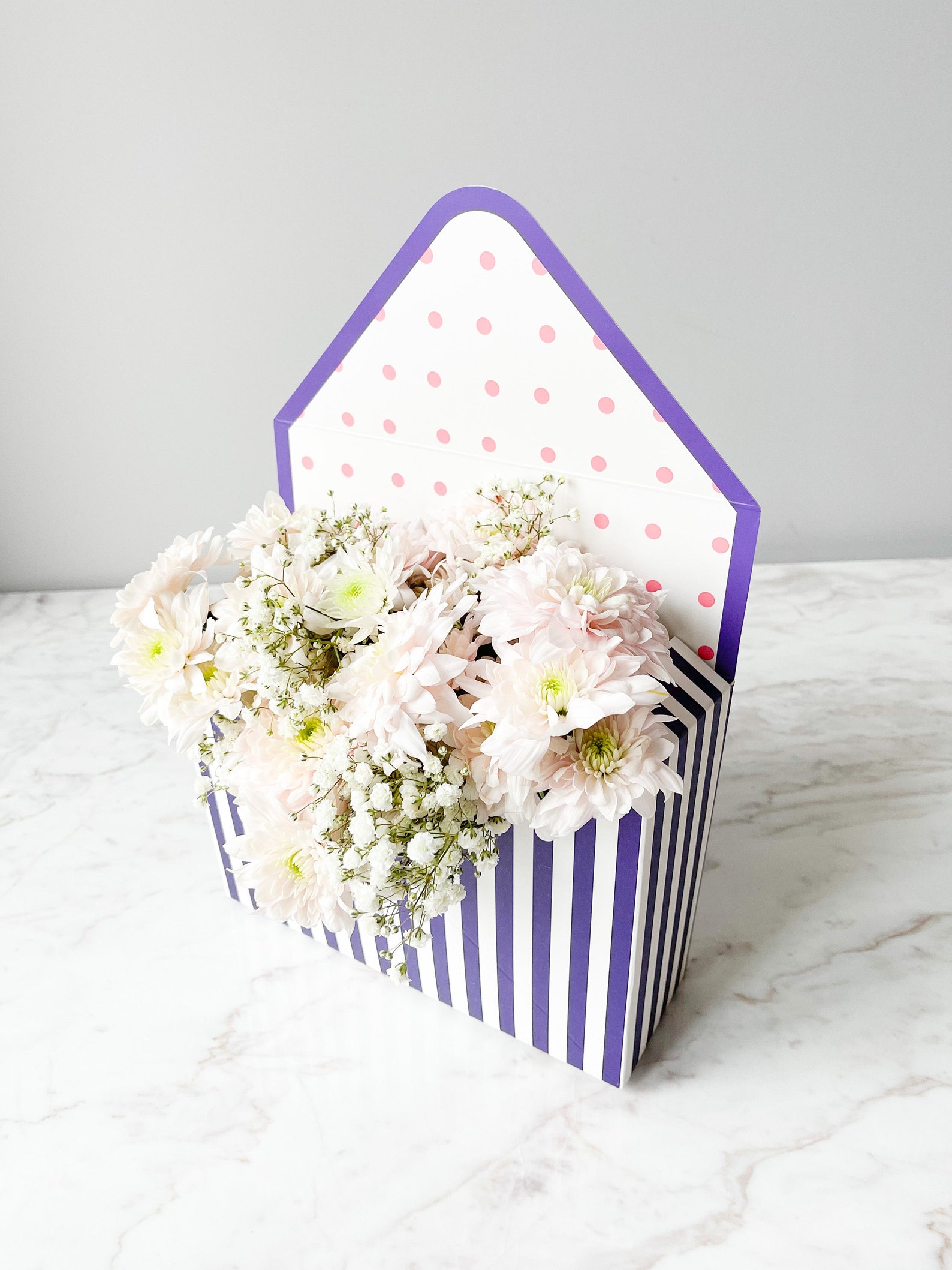 Envelope Shaped Flower & Gift Boxes Coloured Boxes Gift Box - Etsy Canada